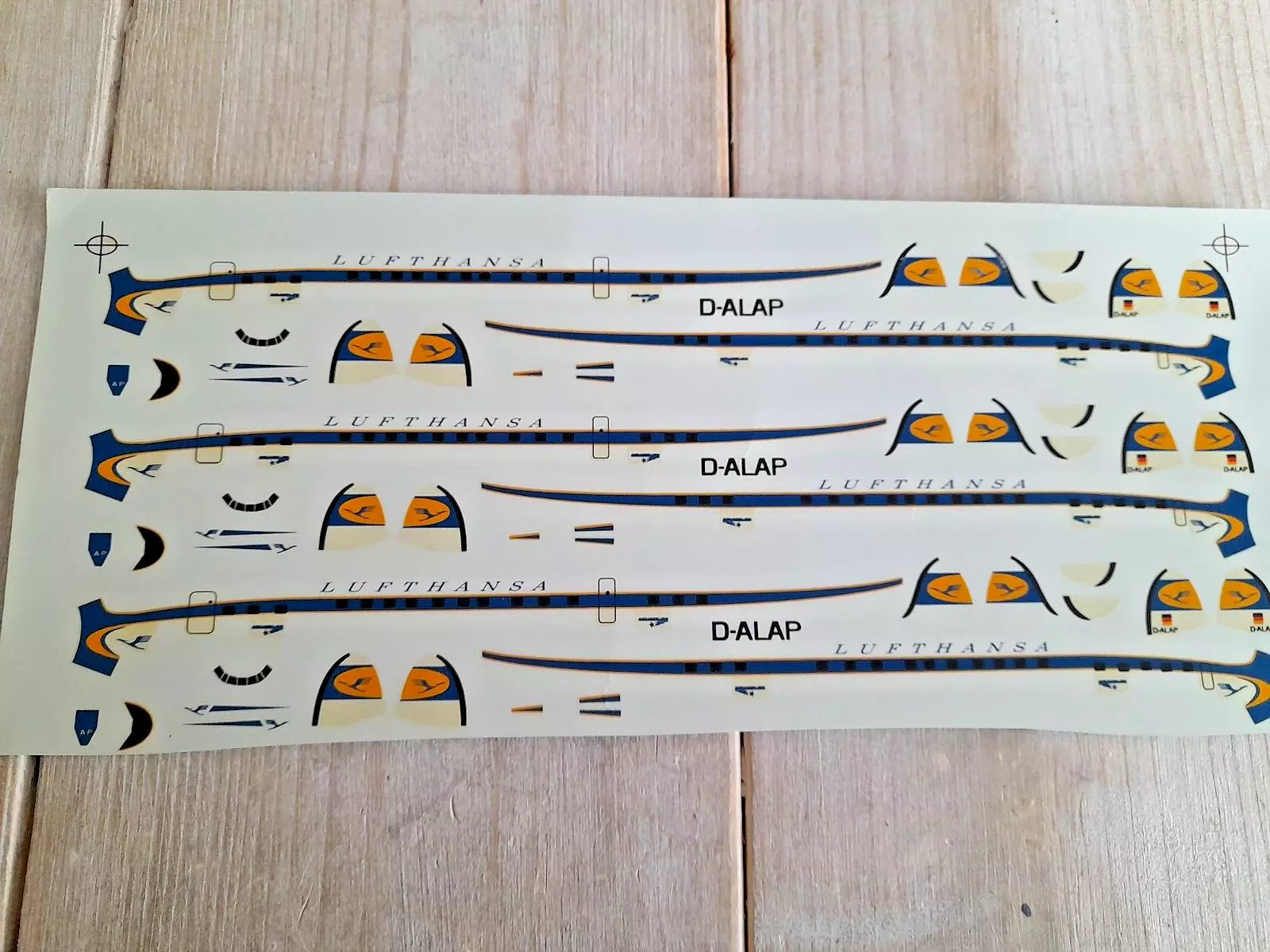 1:200 Aircraft Plane decals Lufthansa Super Constellation | REVOLUTION ...