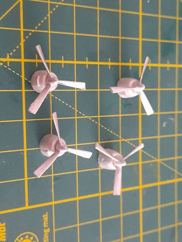 4x Replacement Propellers Props Aeroplane Connie 1:200 | REVOLUTION MODELS