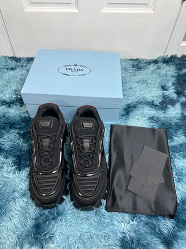 PRADA SHOES | BERRYBRANDED