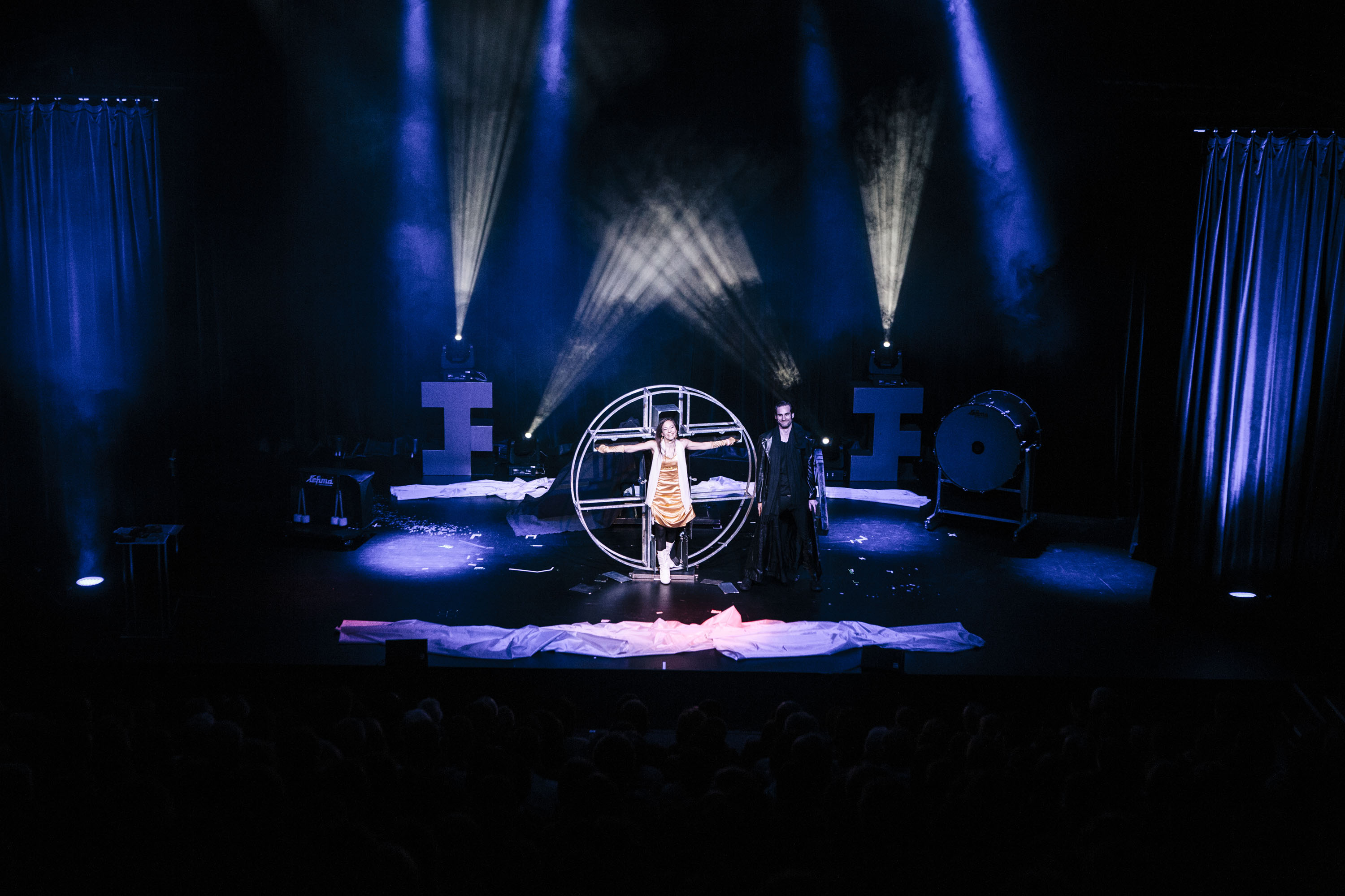 World Class Magic Shows | Germany | Stuttgart | Julius Frack