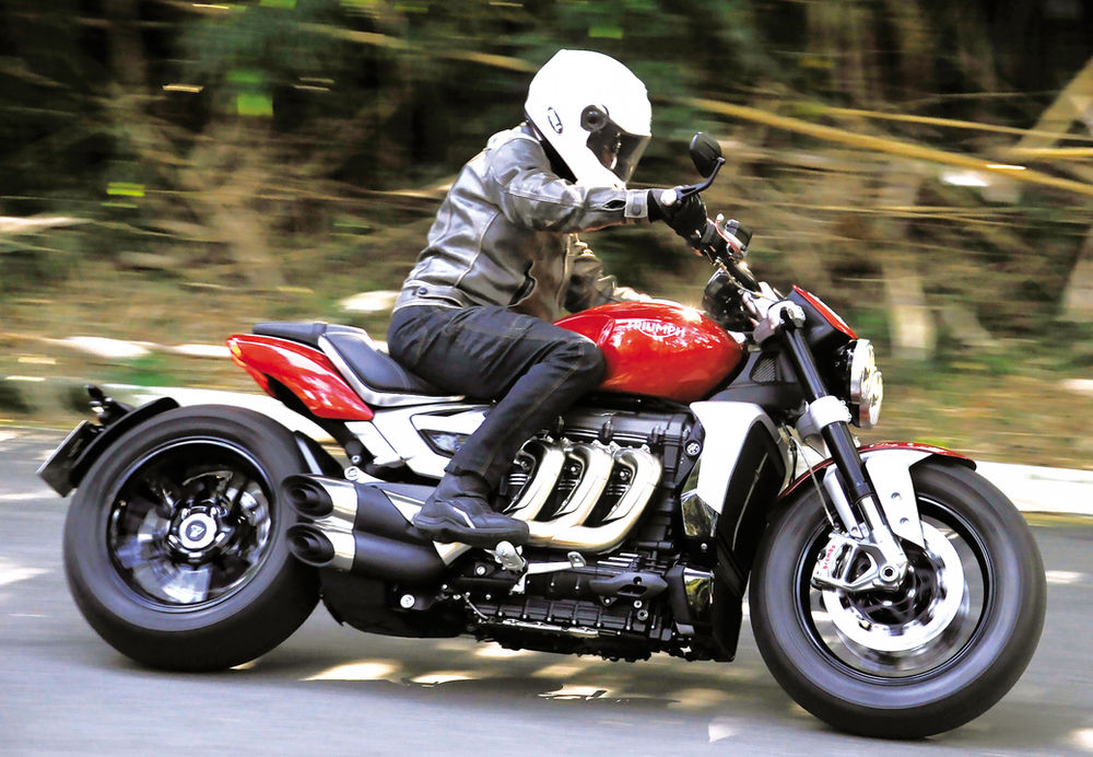 Triumph Rocket 3 2500