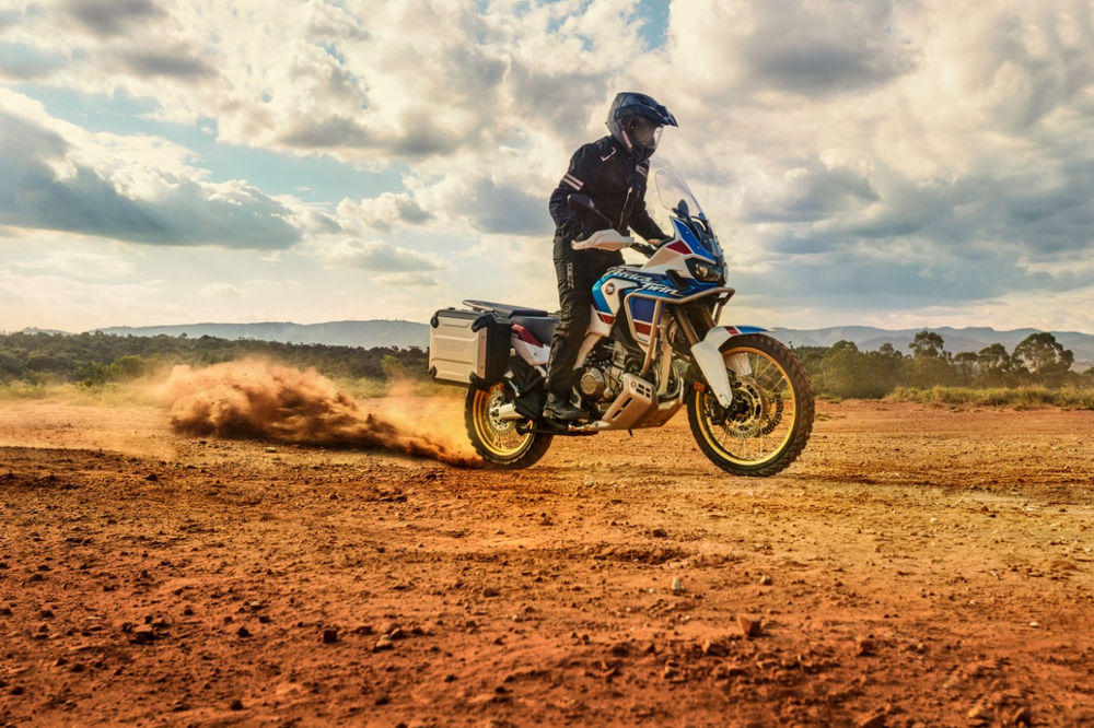 A Honda CRF 1000L Africa Twin e a herança do Paris-Dakar