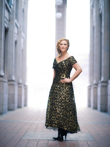 Caitlin Lynch | Soprano