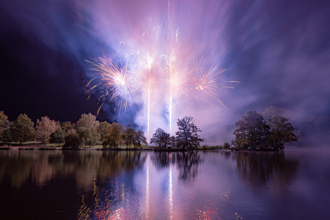 Home | Dunorlan Fireworks