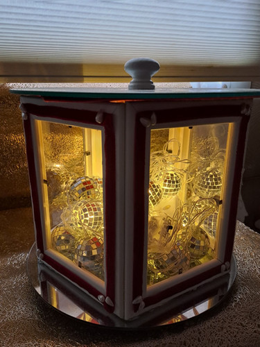 A pentagon-shaped centerpiece with lights | Israel Gifts