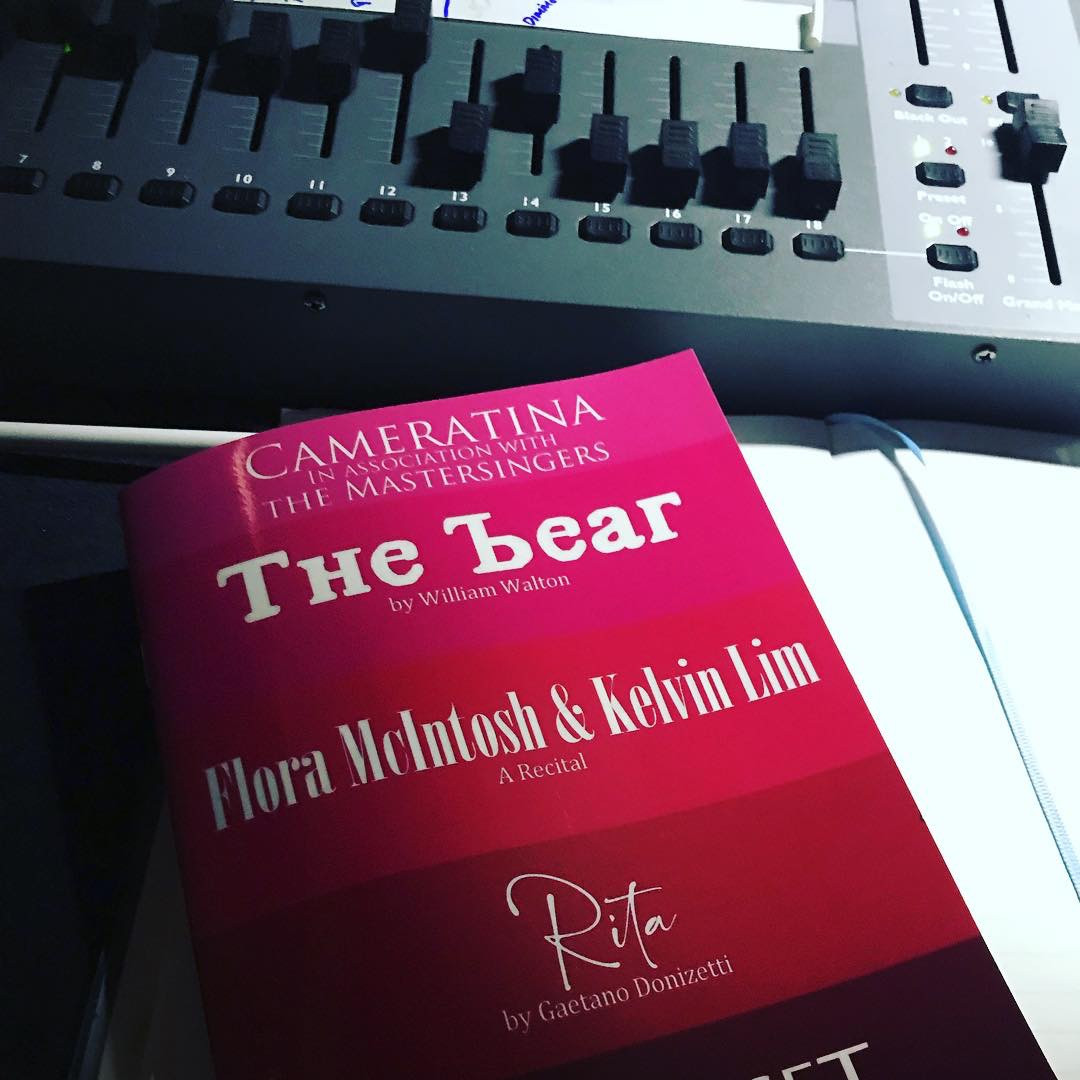 Fullscreen Page | Opera in Oborne