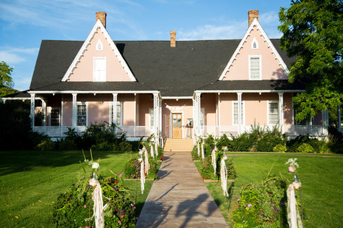This is the Place - Brigham Young Farm House | Wedding St. Packages