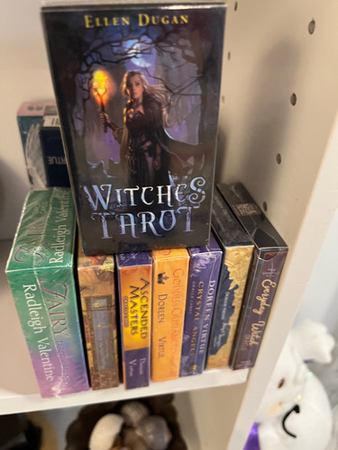 Oracle Card Decks | website