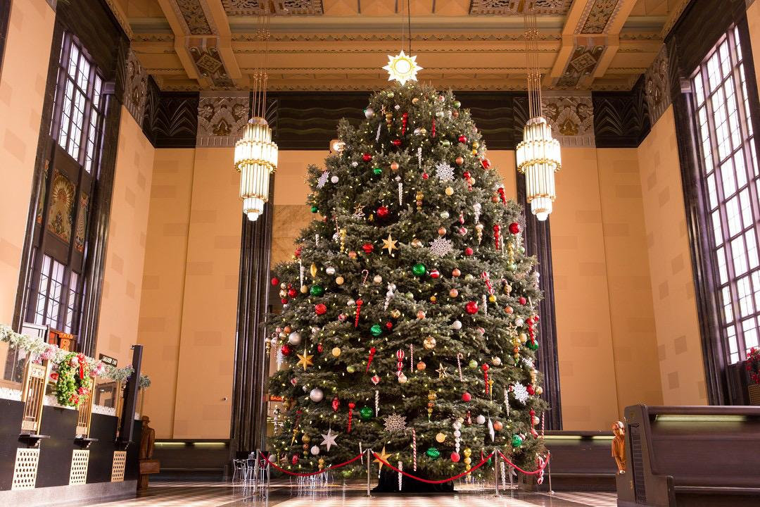 Omaha Christmas Around the World