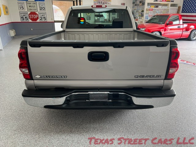2004 Chevrolet Silverado | Texas Street Cars