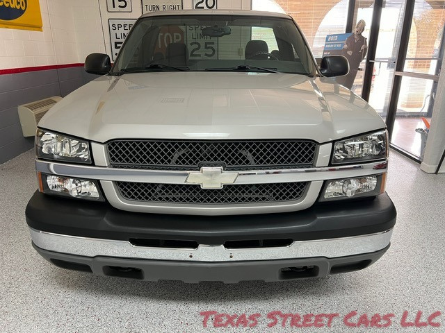 2004 Chevrolet Silverado | Texas Street Cars