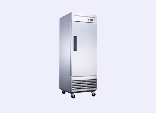 D28R 28" Solid Door Reach-In Commercial Refrigerator | Truecooltech