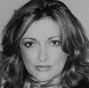 M.A.D.S. ART GALLERY | artist. | Bianca Turner