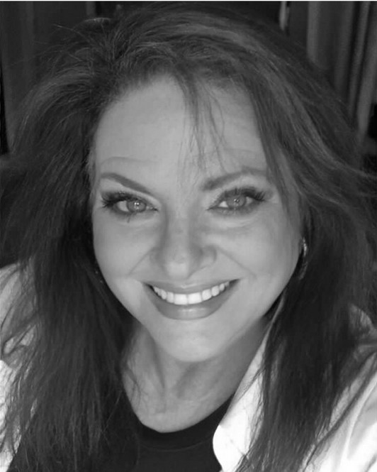 M.A.D.S. ART GALLERY | artist. | Lennie Marie