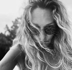 M.A.D.S. ART GALLERY | artist. | Anna Romero