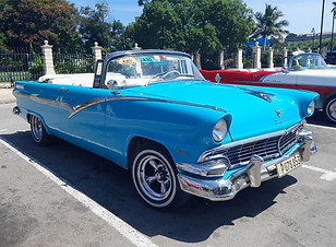 The best classic car convertibles in Havana