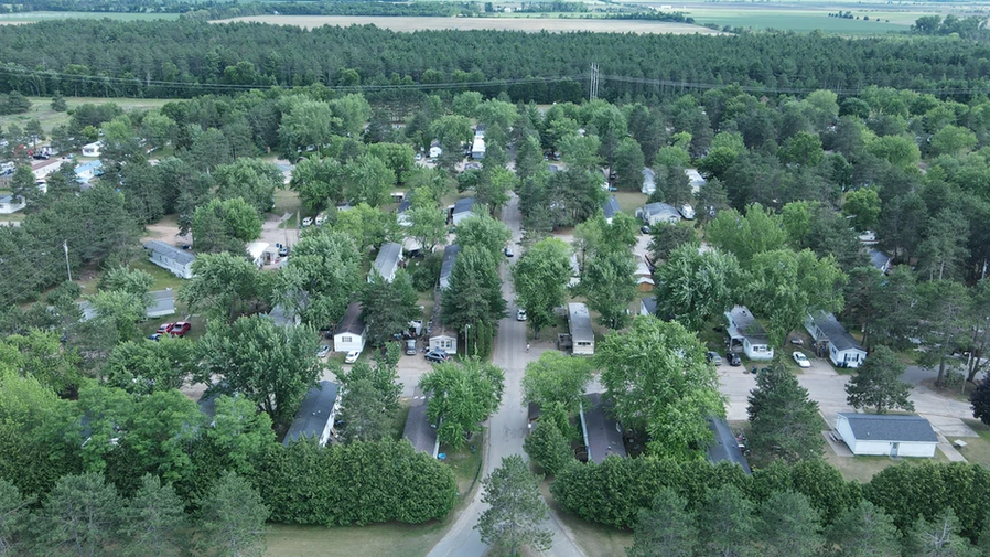 Plover Pine Village MHC | Plover, WI | Osprey Communities Wisconsin