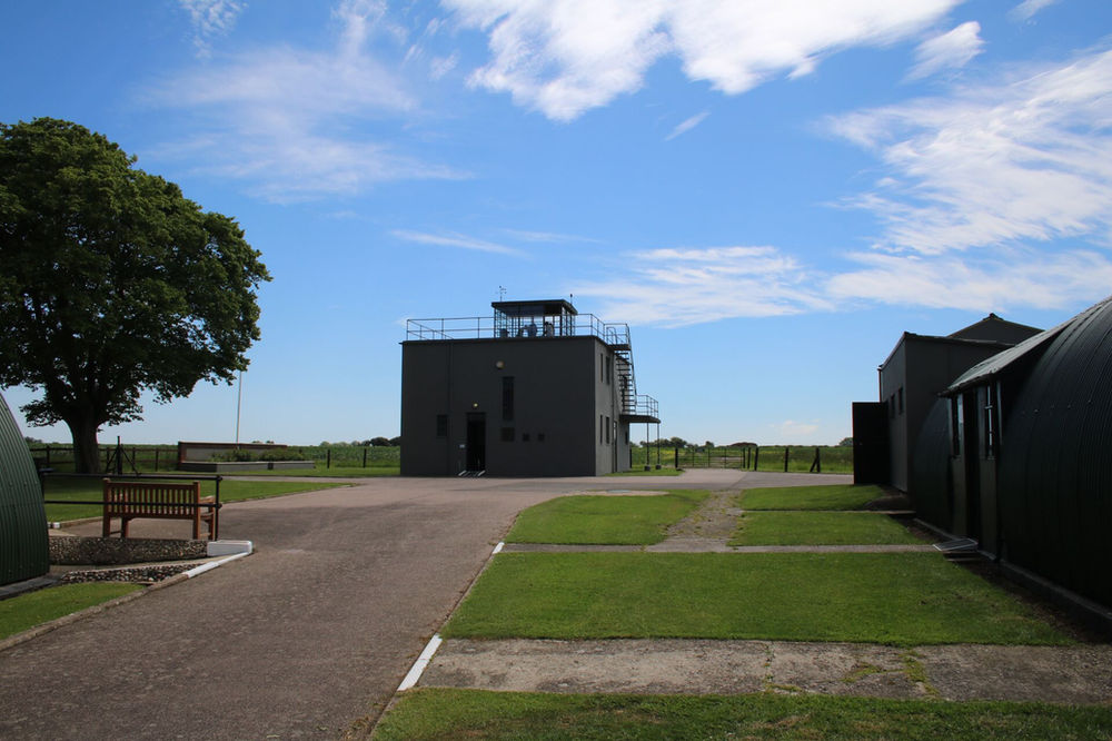 The Bloody Hundredth - the 100th Bomb Group