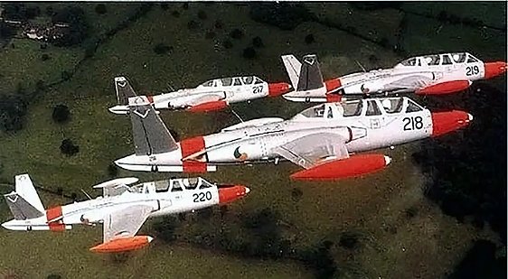 Fouga Magister jet CM.170R | Ulster Aviation Society