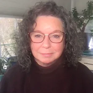 Rachel Lampert