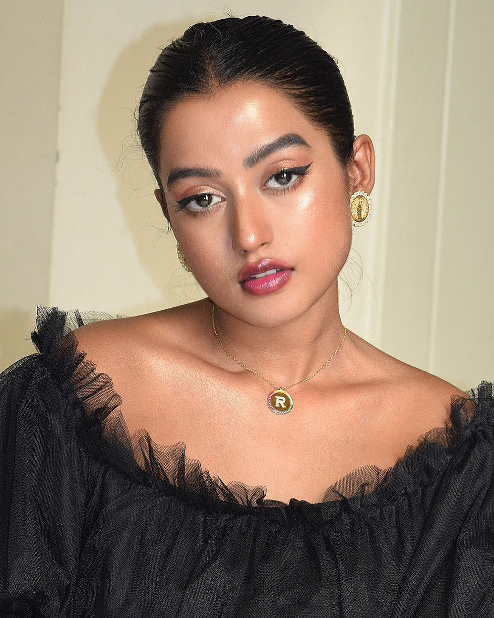 Rhea Jacobs | Entrepreneur, Fashion Model and Digital Creator