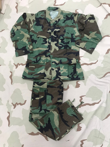 USGI M81 Woodland Camo BDU Trousers & Shirt | Army Navy Warehouse