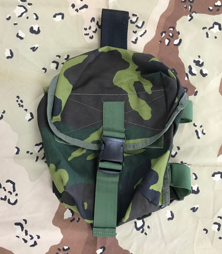 PARACLETE Gas Mask Carrier - Leg drop | Army Navy Warehouse