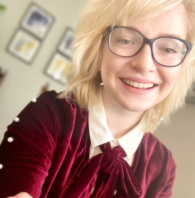 About Emma | Mosaic Therapy Colle