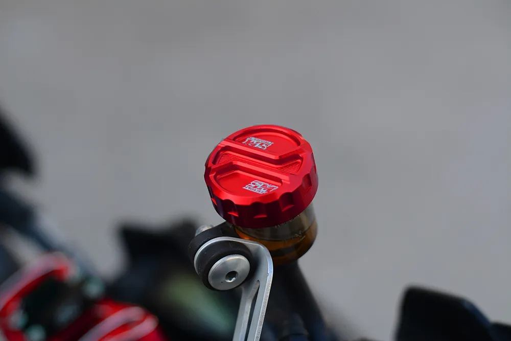 SM Project Billet Rear Brake Reservoir Cover (Brembo) | CRT ...