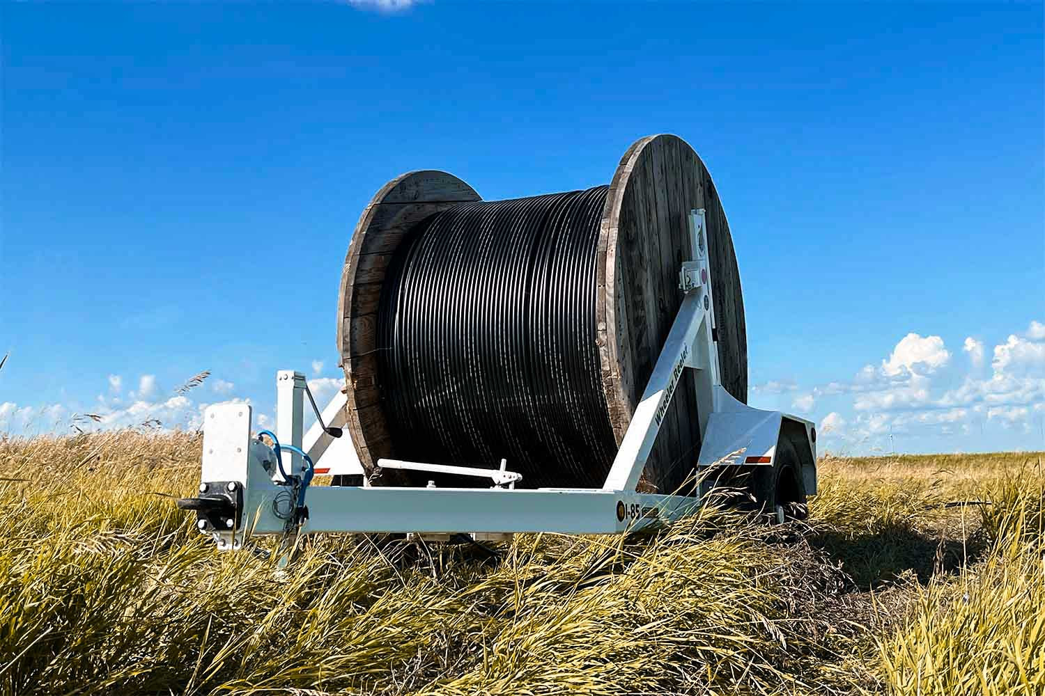 Single Reel Trailers – The #1 Solution for Cable & Fiber Transpor
