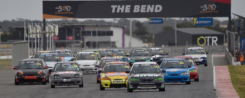 Decade High Numbers as New Era for South Australian Motor Racing Commences