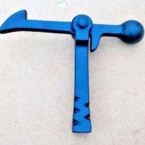 Cast Gravity Catch to concrete in Epoxy Black | Gate Fittings Direct