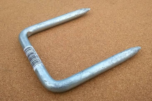 Flake Gate Staple 4 inch | Gate Fittings Direct