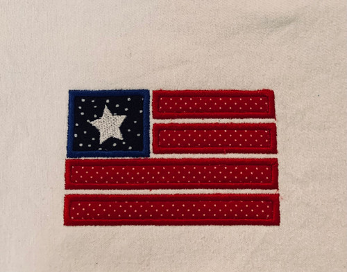 Flag Applique Design | Pineapple Design