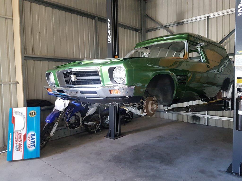 1974 Holden HQ Sandman | munster-muscle-cars