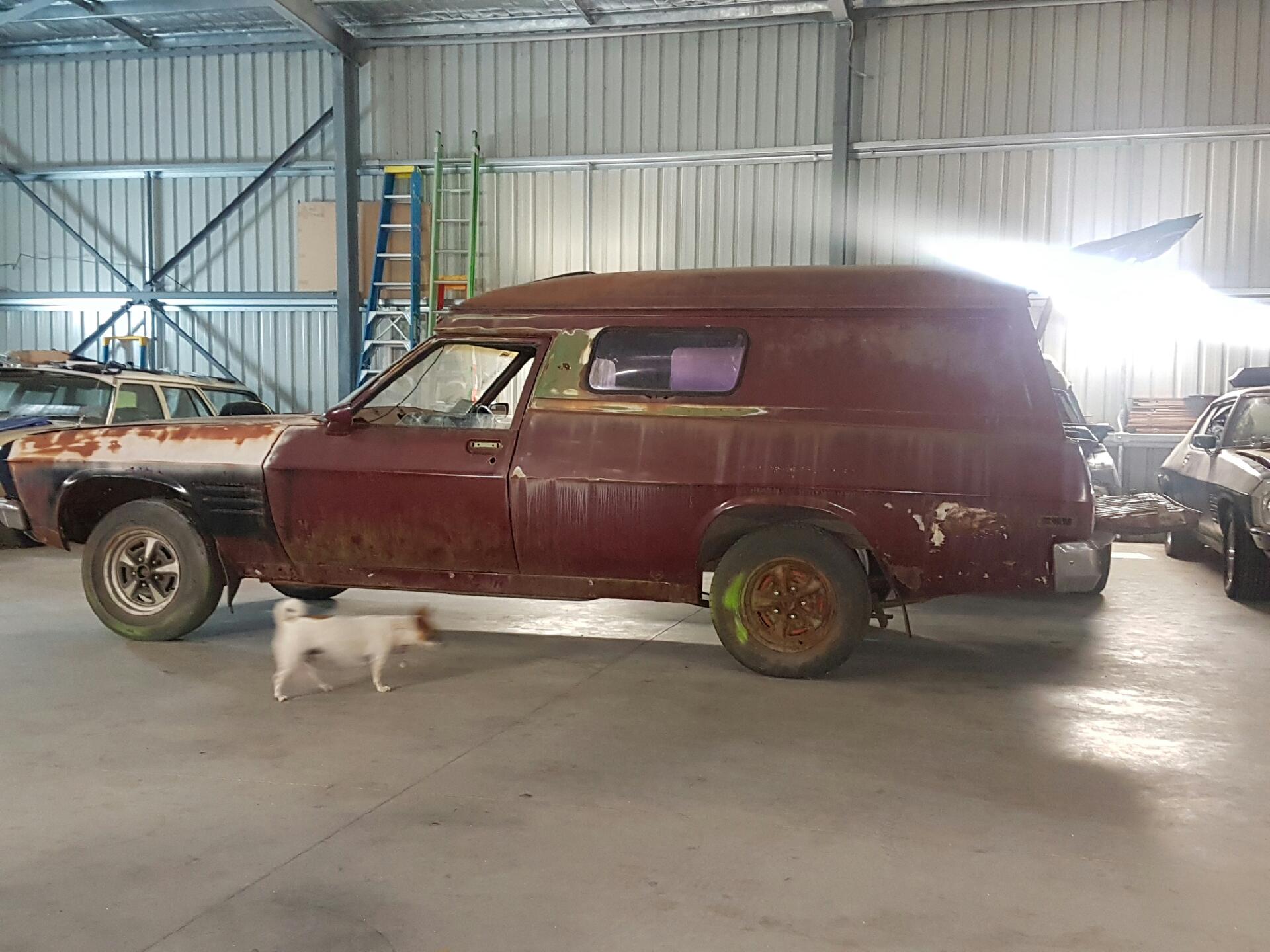 1974 Holden HQ Sandman | munster-muscle-cars