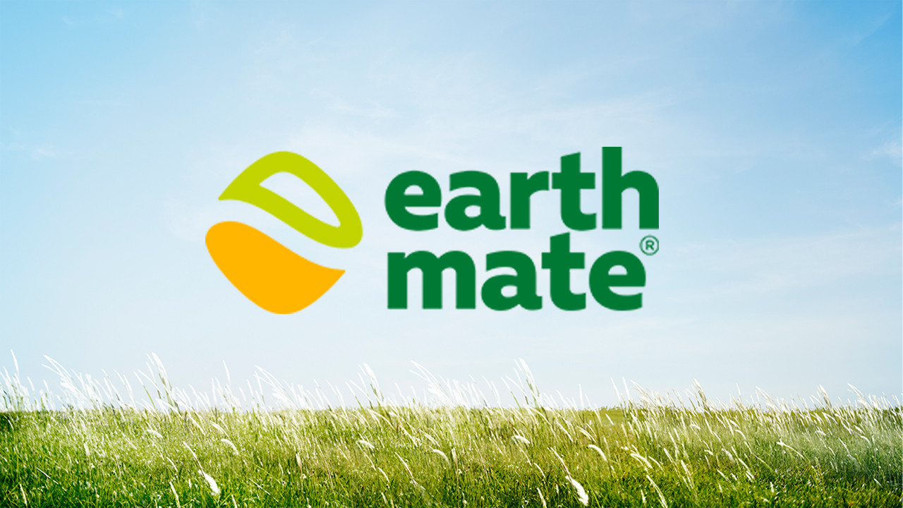 Earthmate Canada biodegradable and Compostable pet and dog poop bags