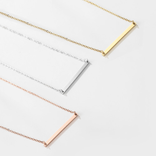 Alina Namplate Bar Necklace. | Telesto Designs