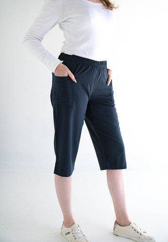 Classic Capri | HiLo's Scrubs