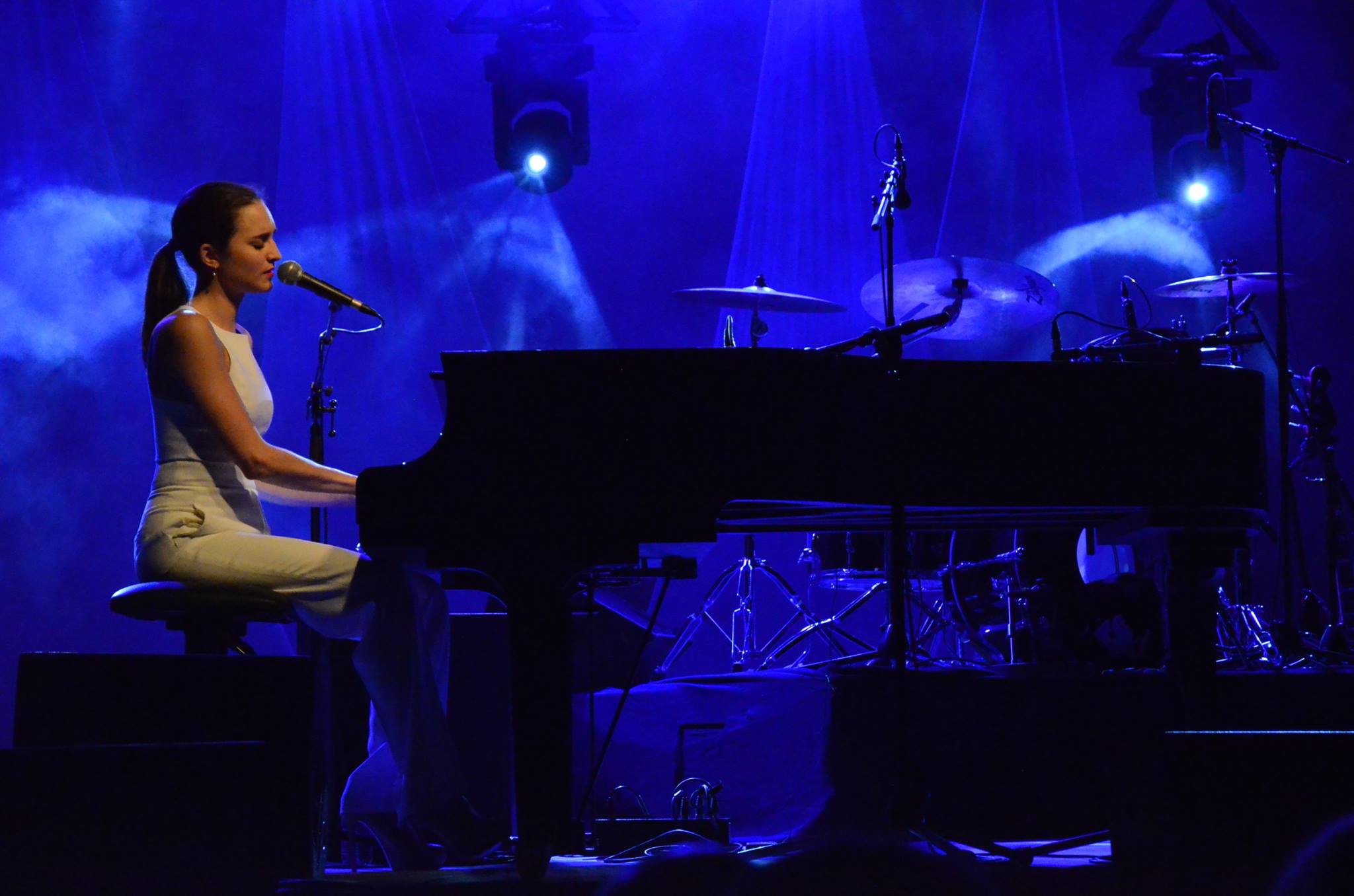 Typh Barrow - Official Website