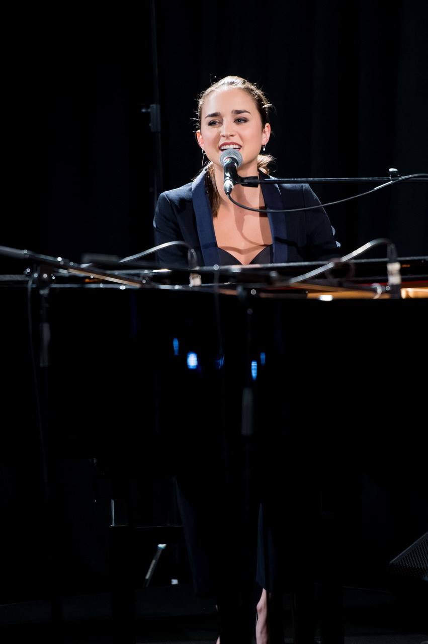 Typh Barrow - Official Website