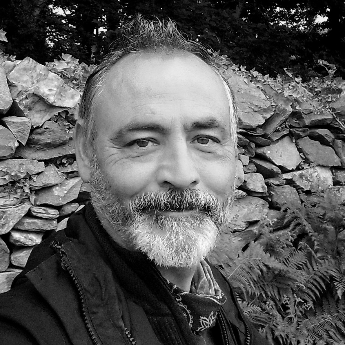 Roy Marshall | iamb ~ poetry seen and heard