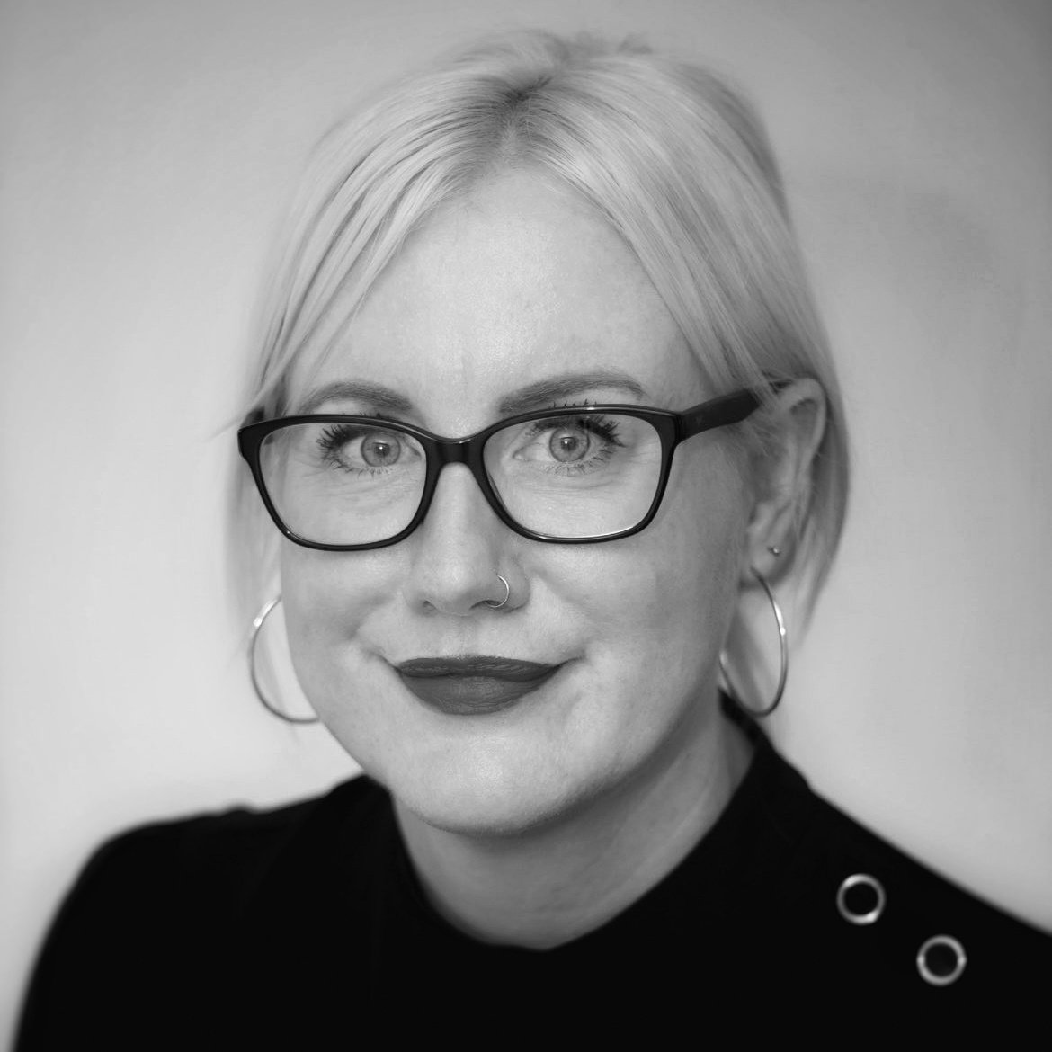 Wendy Allen | wave 15 | iamb ~ poetry seen and heard