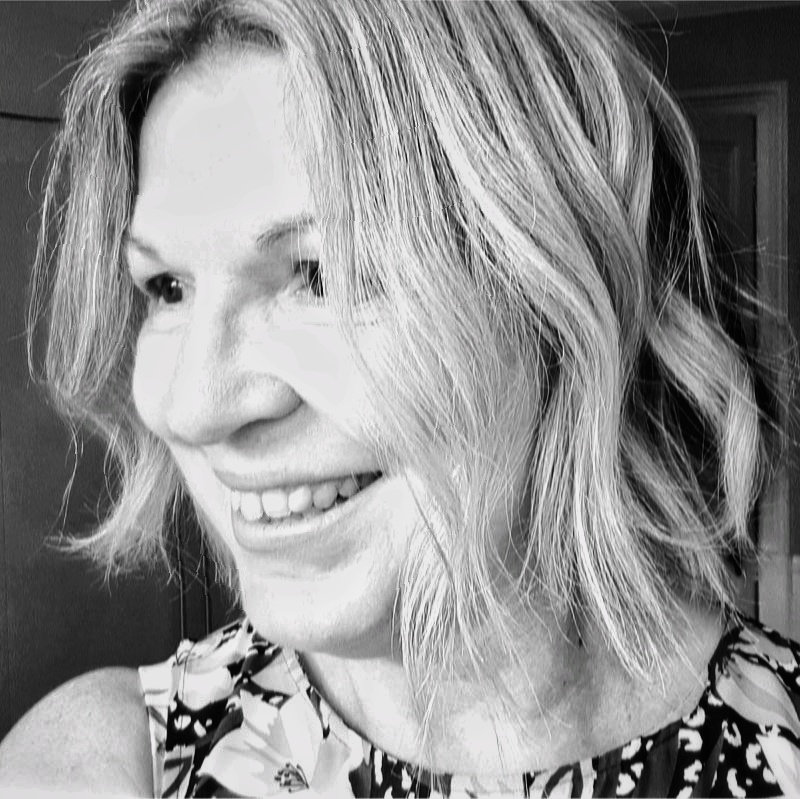 Robin Houghton | wave 5 | iamb ~ poetry seen and heard