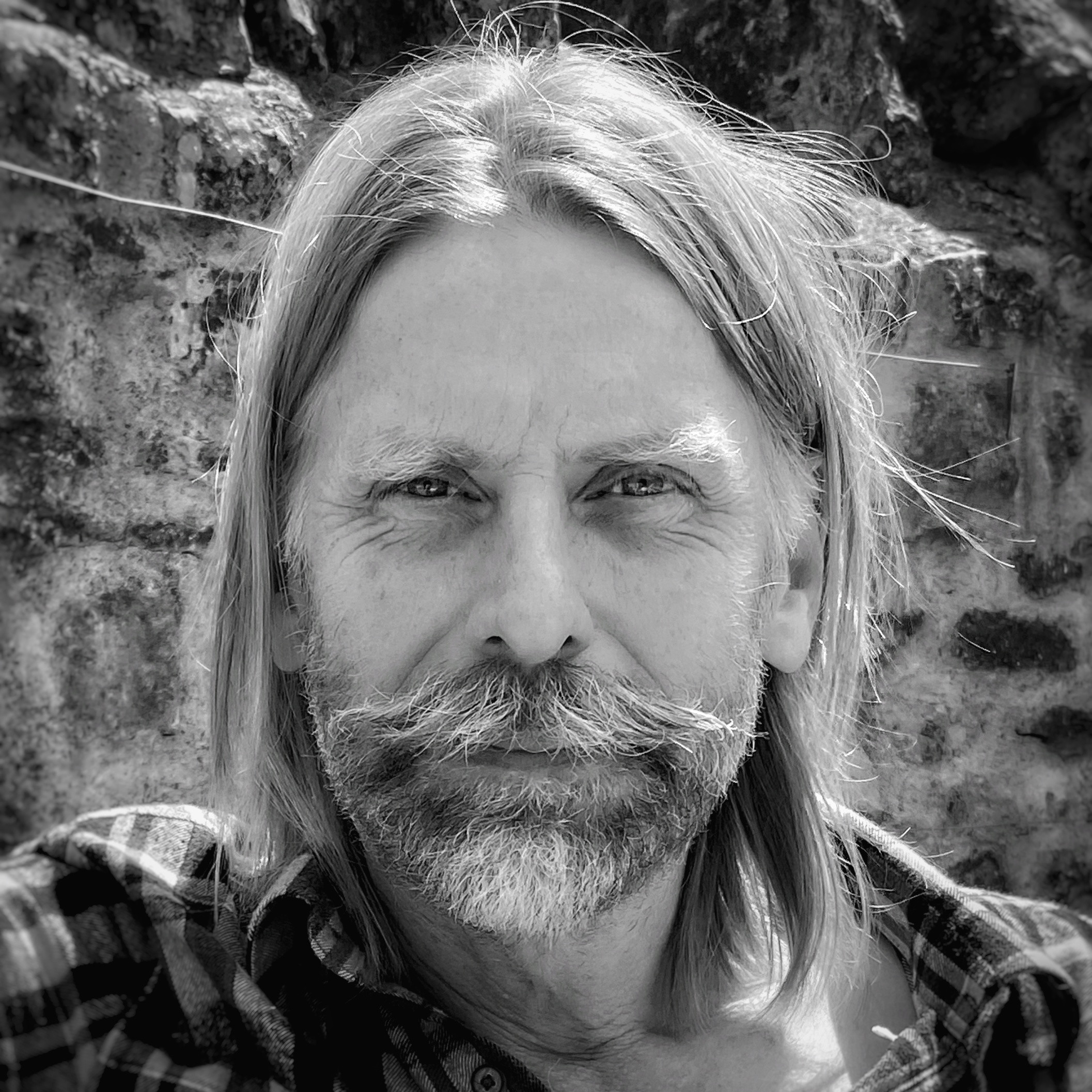 Dominic Weston | wave 15 | iamb ~ poetry seen and heard