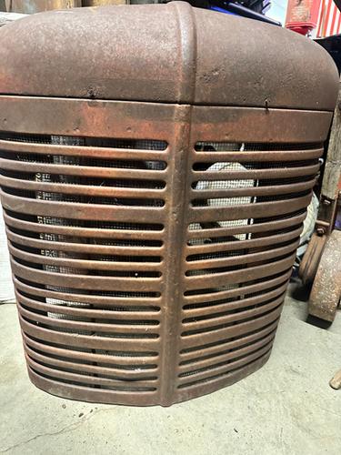 Vintage Farmall International Tractor Grill | Roadside Relics LLC