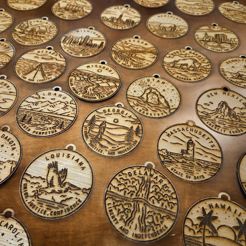 State Medallion Freshies -*SOLD INDIVIDUALLY* | Dulceria Candle