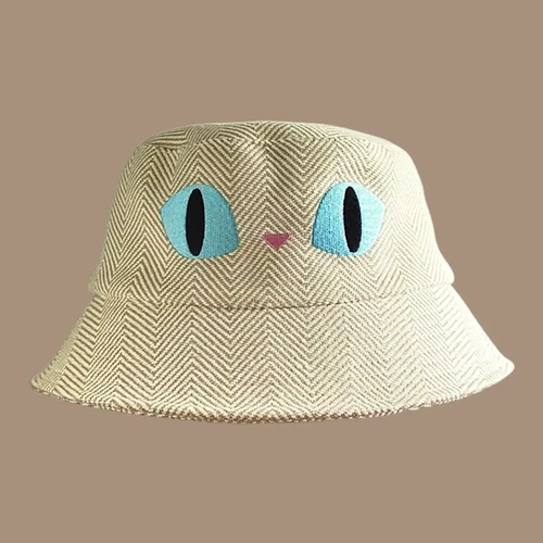 Handwoven Big Eyes Bucket Hat (Cream) | Baan Maew Maew