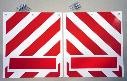 Tail Lift Warning Flags White and Red Chevron One Pair | Graphics UK