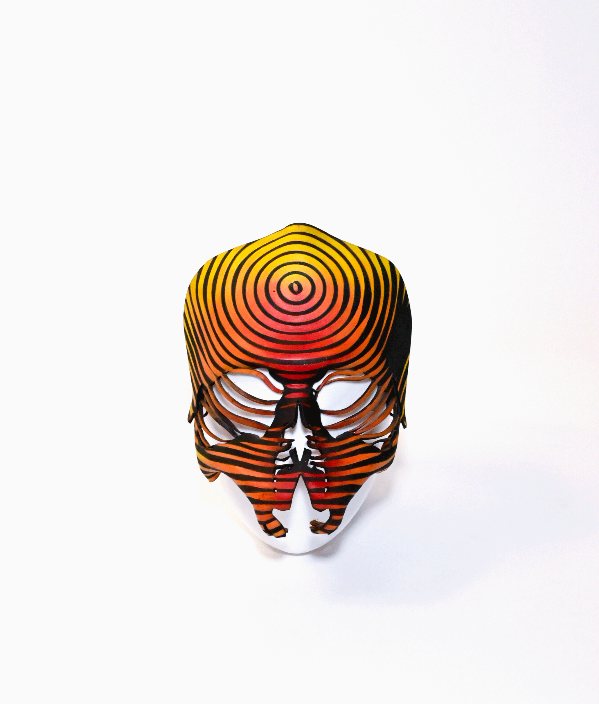 Dizzy Skull Mask | Rogue&Regalia